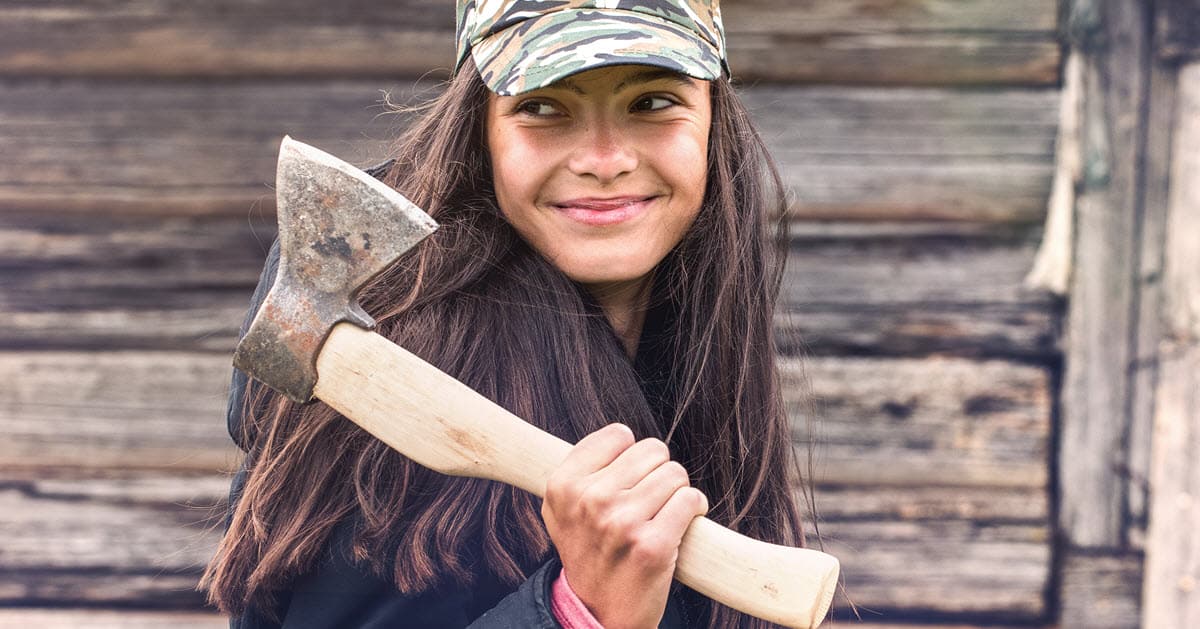 Best Hatchet For Camping, Survival and Backpacking - EverstrykeMatch.com